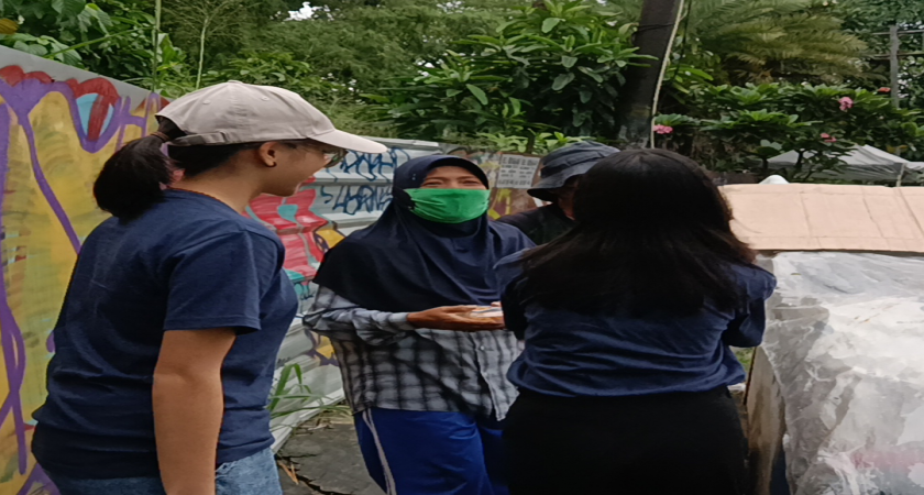 Berbagi Takjil | SMA KATOLIK RICCI II