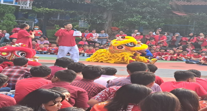 Spesial Imlek | SMA KATOLIK RICCI II