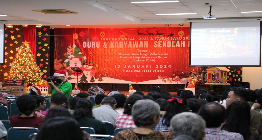 Perayaan Natal Guru dan Karyawan | SMA KATOLIK RICCI II